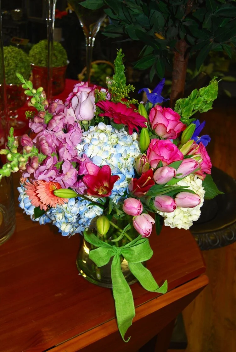 Accents by Michele Flower Studio and Flower Delivery | Professional ...