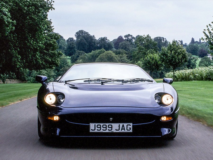 New Frontier: Jaguar XJ220 Guide — Supercar Nostalgia