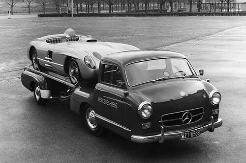 Guide: Mercedes-Benz Blue Wonder — Supercar Nostalgia