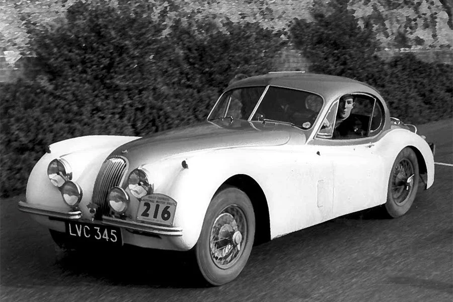 Jaguar XK120 Guide — Supercar Nostalgia