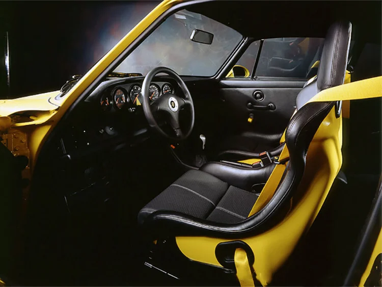 Porsche 911 3.8 Carrera RS (993) Guide — Supercar Nostalgia