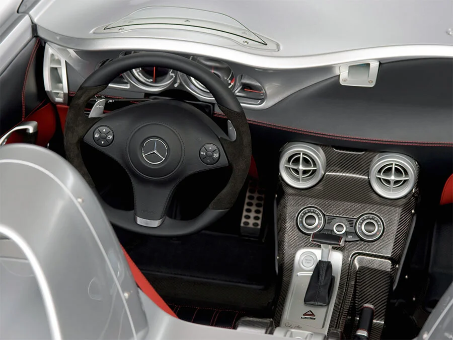 Guide: Mercedes-Benz C199 SLR McLaren Stirling Moss - a Historical ...