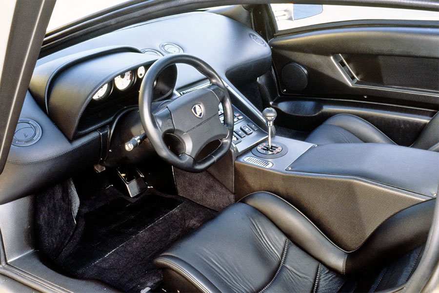 Guide: Lamborghini Diablo SV — Supercar Nostalgia