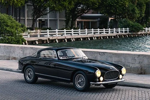 Guide: Ferrari 250 P — Supercar Nostalgia