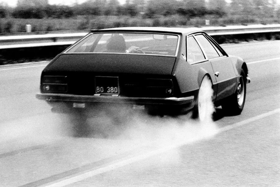 Lamborghini Jarama Guide — Supercar Nostalgia