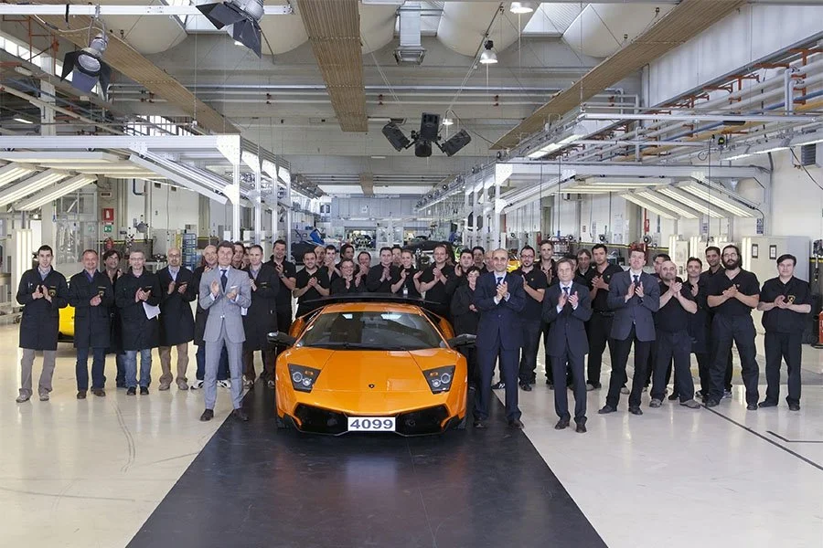 Lamborghini Murcielago LP670-4 SV Guide — Supercar Nostalgia