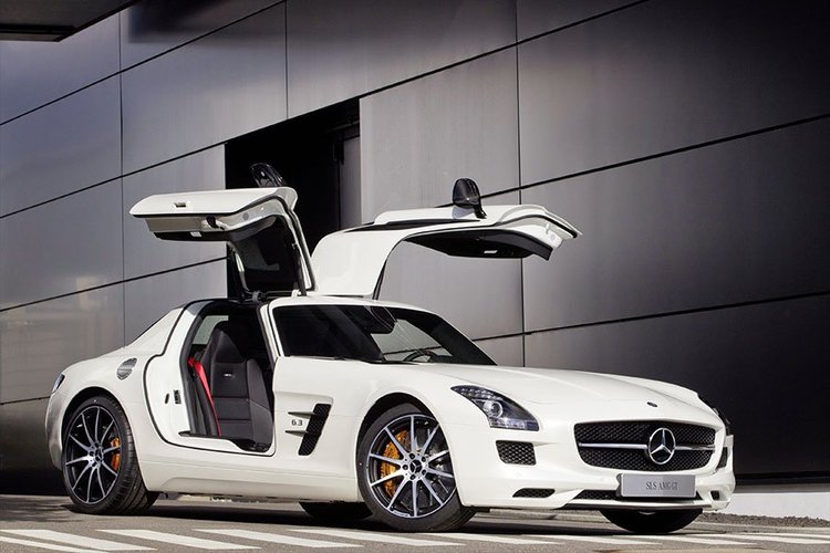 Mercedes-Benz C197 SLS AMG GT Guide — Supercar Nostalgia