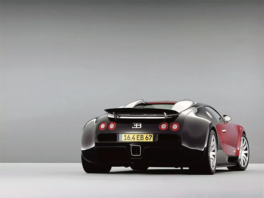 Bugatti 16.4 Veyron Guide — Supercar Nostalgia