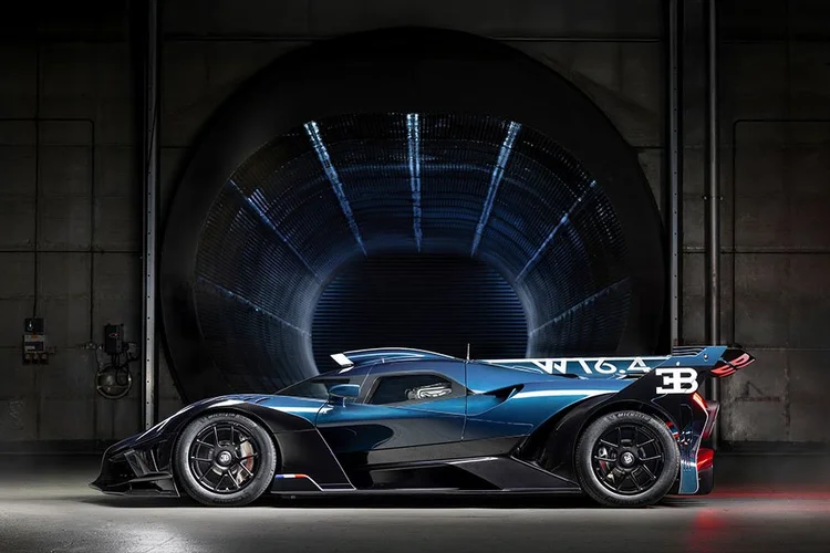 Turquoise Carbon 2024 Bugatti Bolide For Sale in France — Supercar ...