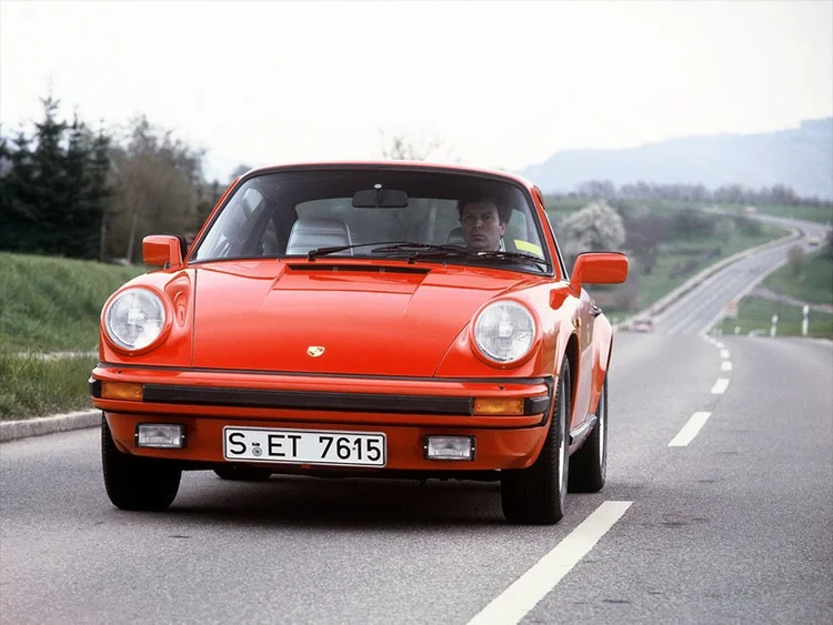 Porsche 911 SC Guide — Supercar Nostalgia