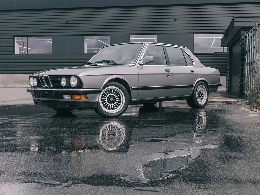 1985 Lachs Silver BMW E28 M5 For Sale in Germany — Supercar Nostalgia
