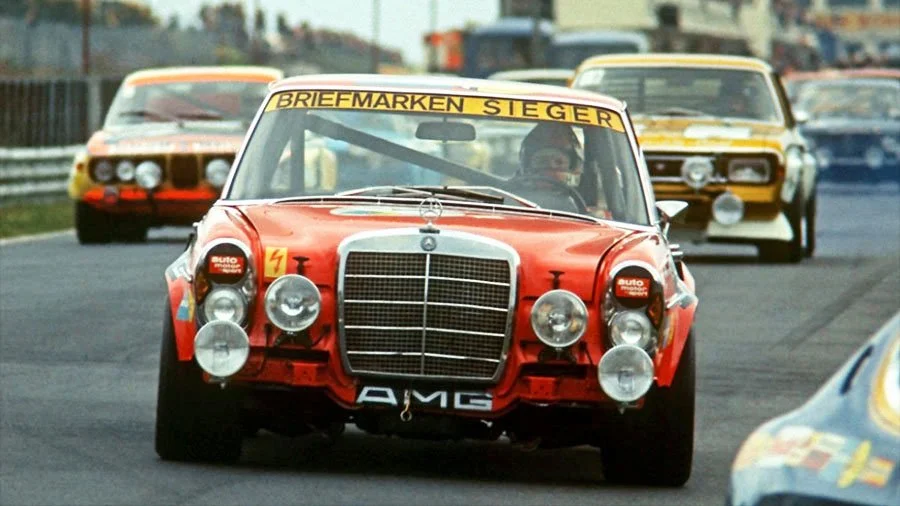 Mercedes-Benz W109 300 SEL AMG 6.8 Gr.2 'Red Pig' Guide — Supercar ...