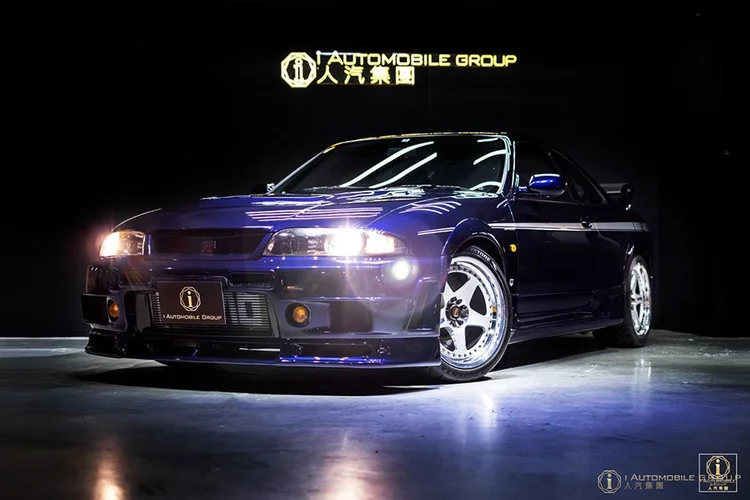 1996 Deep Marine Blue Nissan R33 Skyline GT-R Nismo 400R For Sale in ...