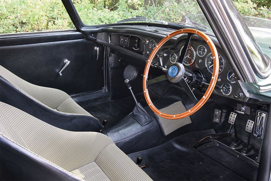 Aston Martin DP199 Guide — Supercar Nostalgia
