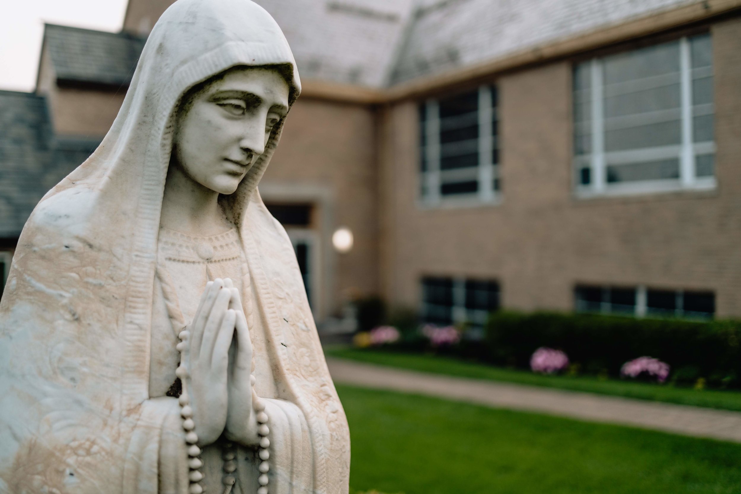 Contact us St Elizabeths Parish — St. Elizabeth Parish | Milton, MA