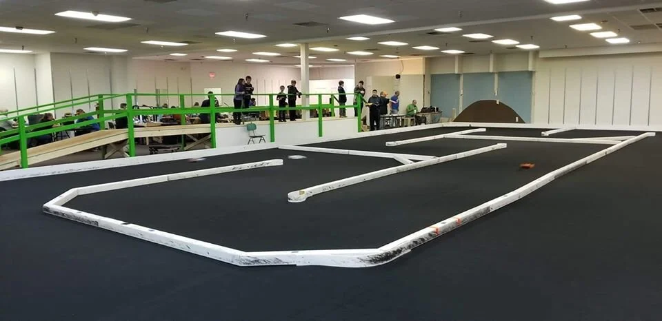 Indoor Track — One Eighth Racers