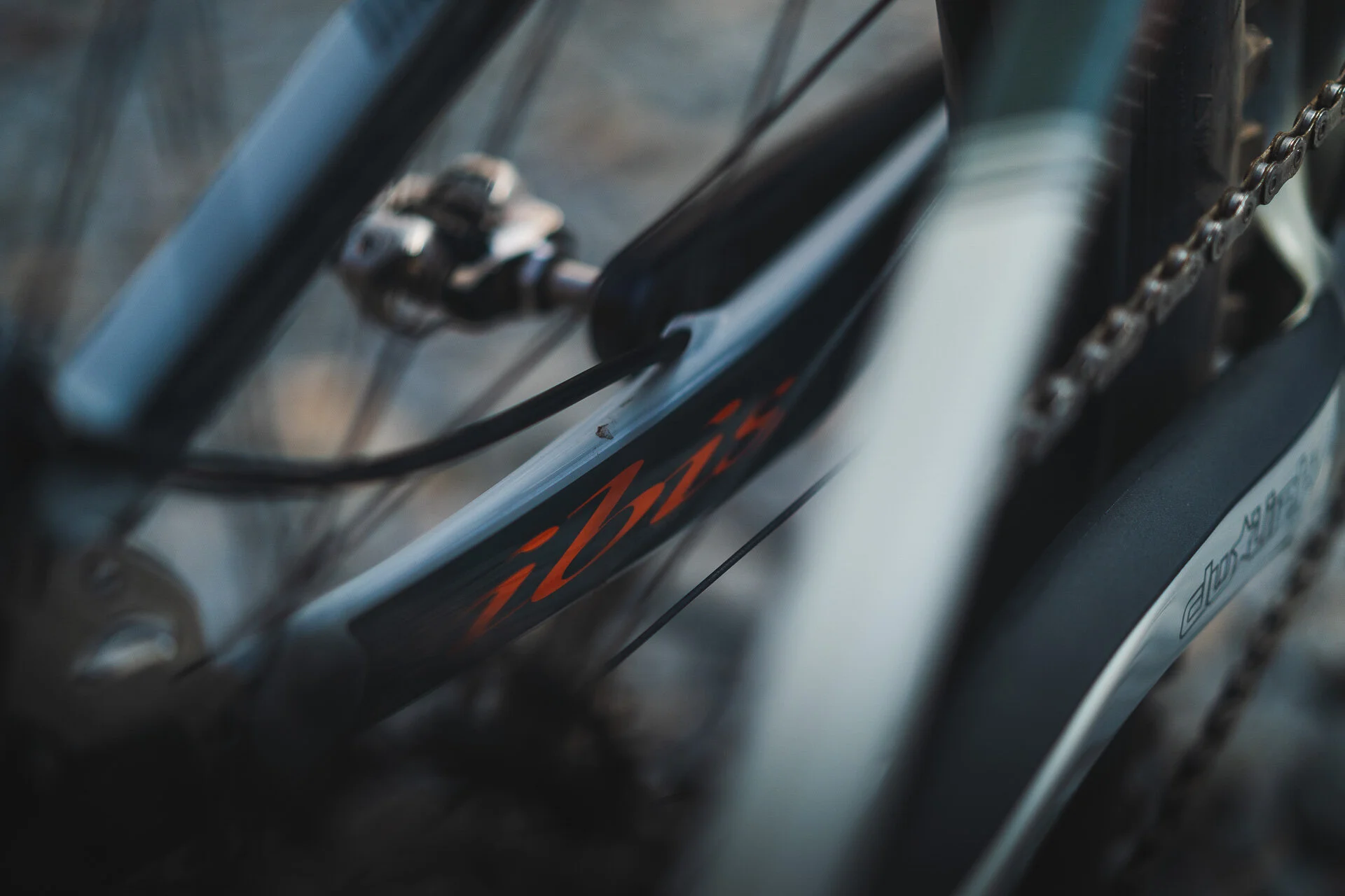Ibis Mojo 4 Review: I've Got my Mojo Back — Biker's Edge