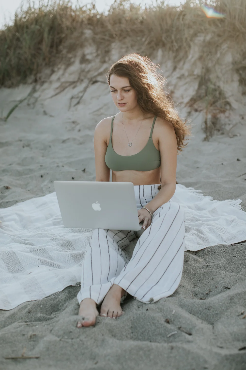 Doris Morgado Bikini