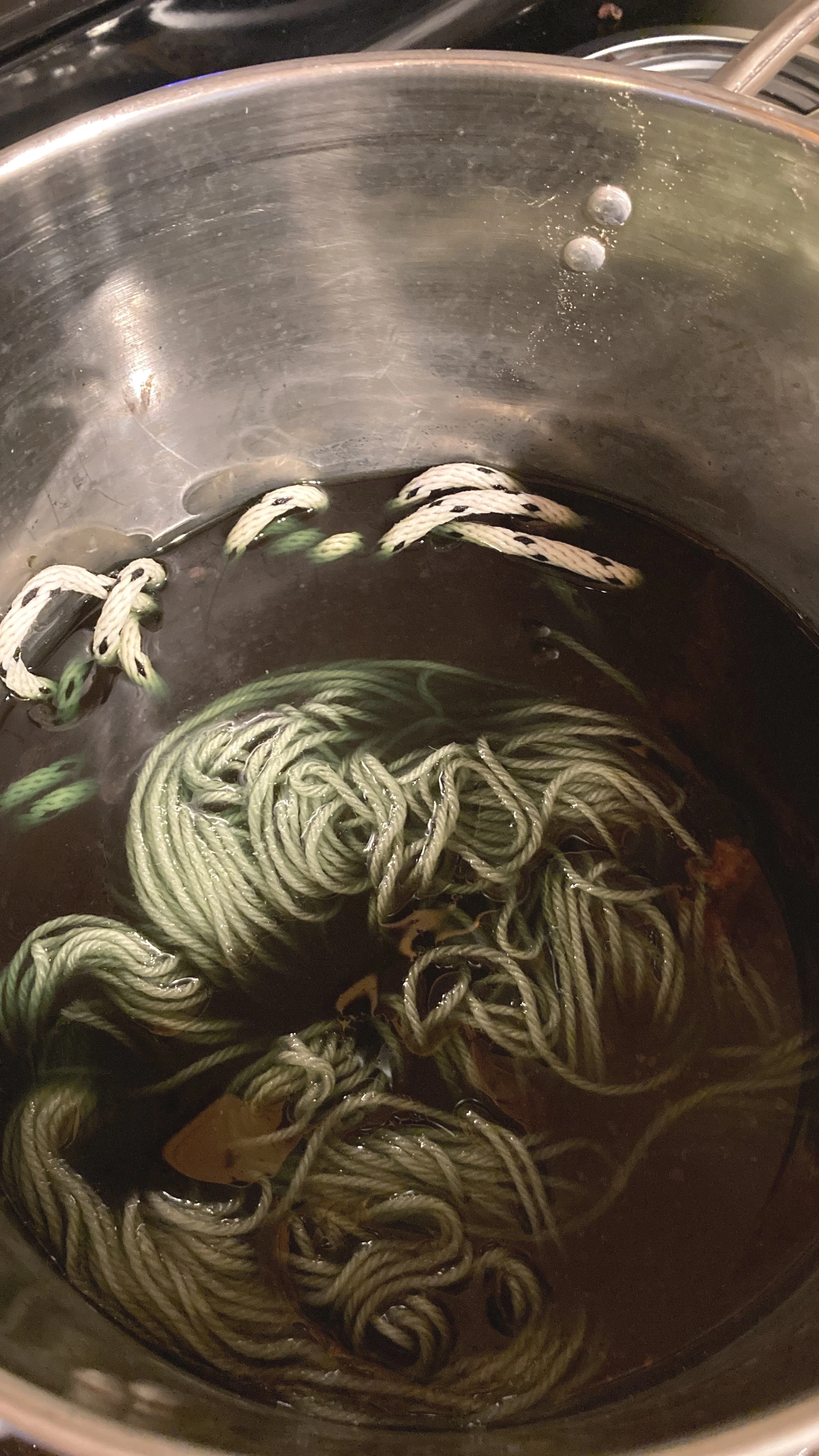 Making woad dye, satis tinctoria