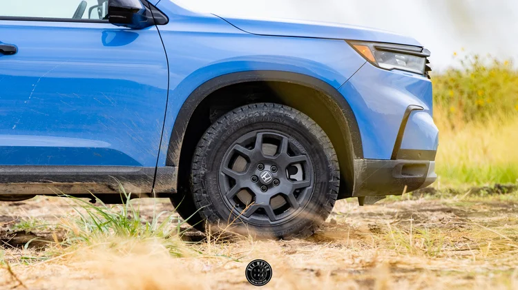 2025 Honda Pilot TrailSport AWD Review: Adventure Ready! — Rev Match Media