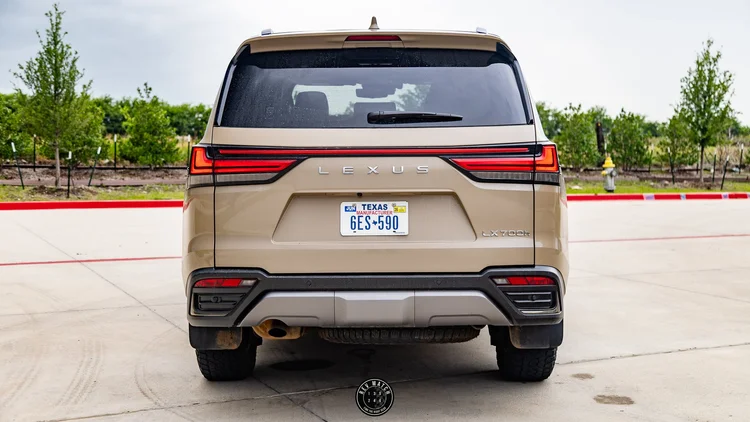 2025 Lexus LX 700h Overtrail Review: Ultimate Luxury Off Roader — Rev ...