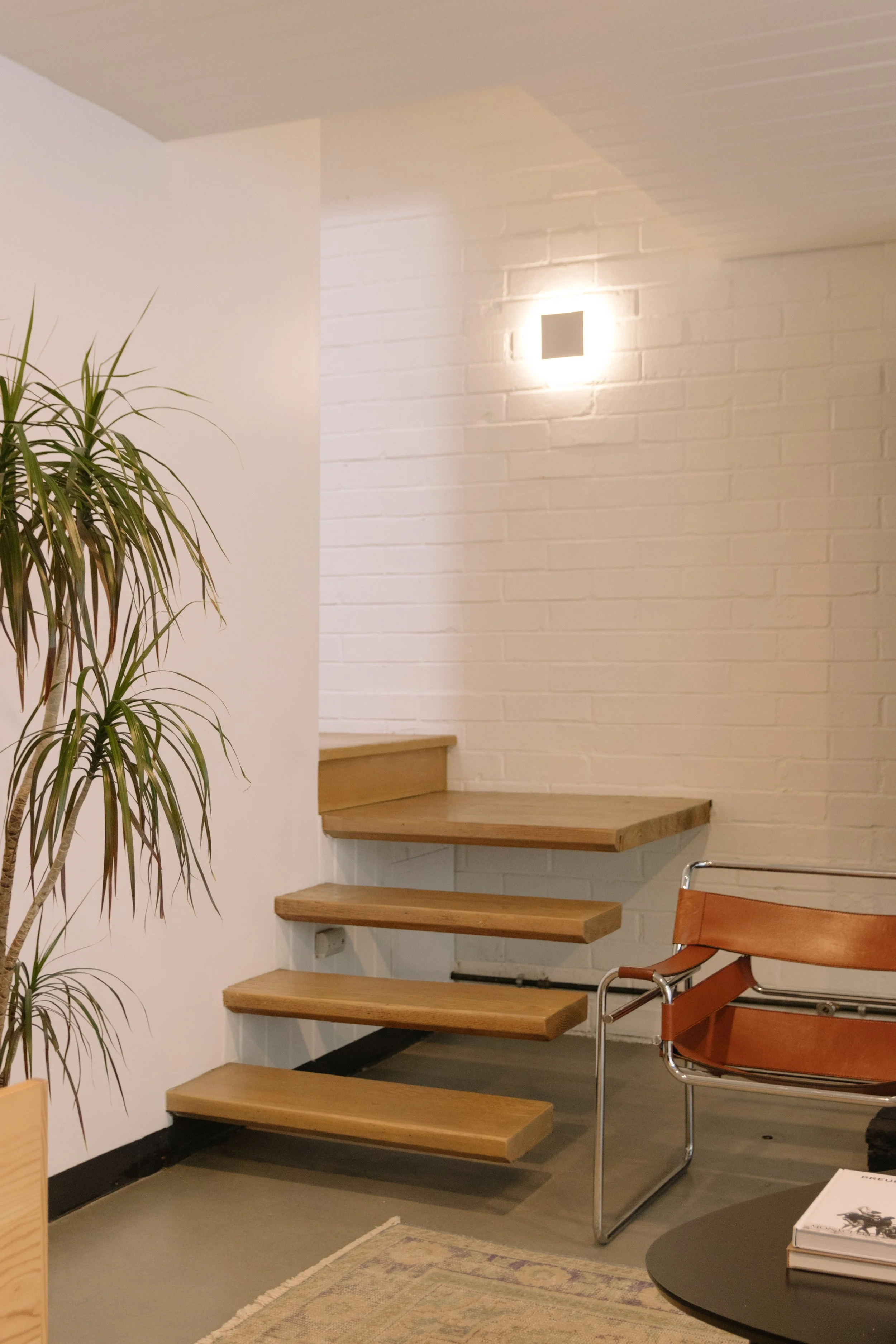 Open Space | The Courtyard Apartments, Craig Ellwood 1953 — Open Space