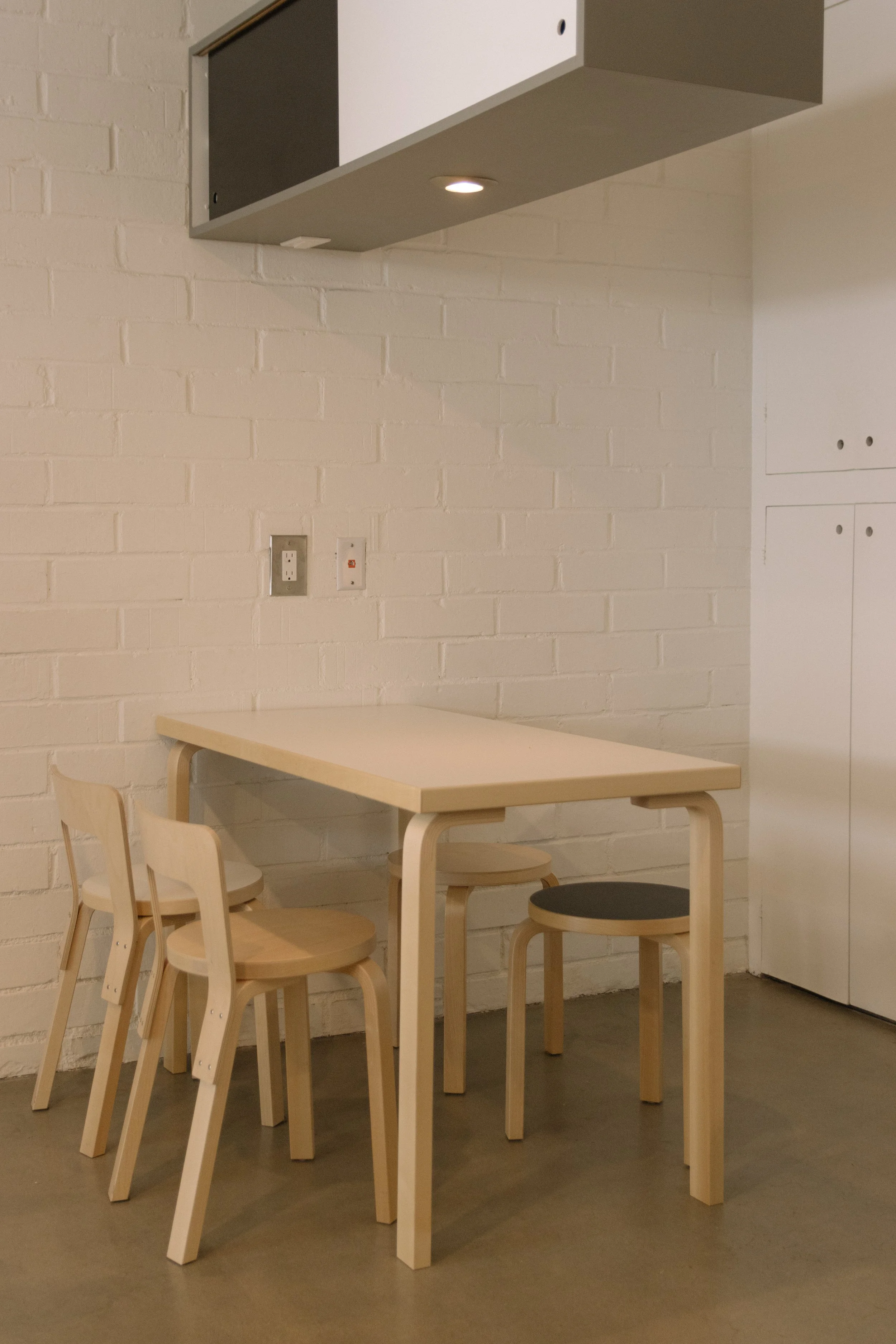 Open Space | The Courtyard Apartments, Craig Ellwood 1953 — Open Space