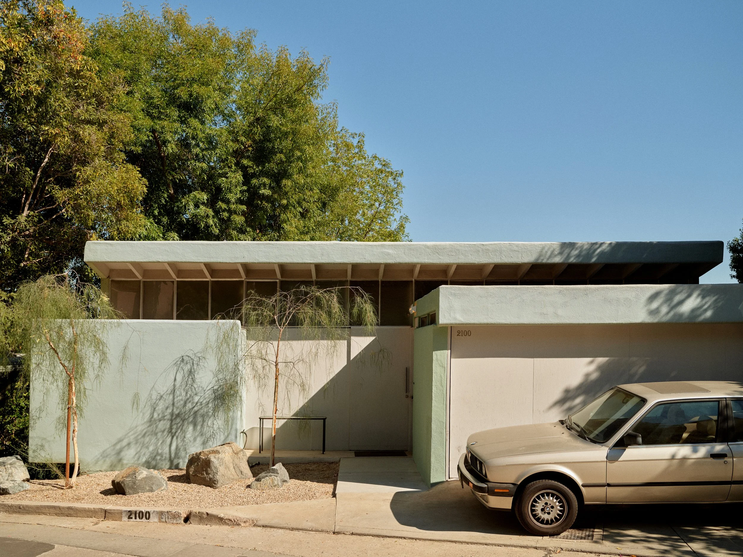 The Walker House, R.M. Schindler, 1936 — Open Space Series