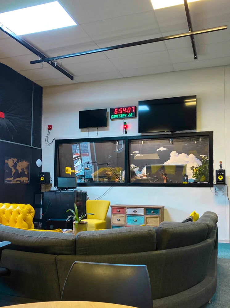 📰 Press — Hayls world