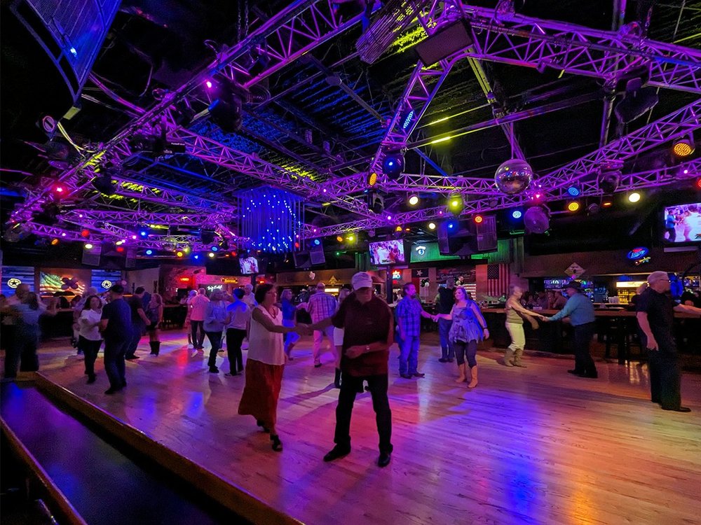 Best Indoor Attractions Around Dallas — Danny With Love