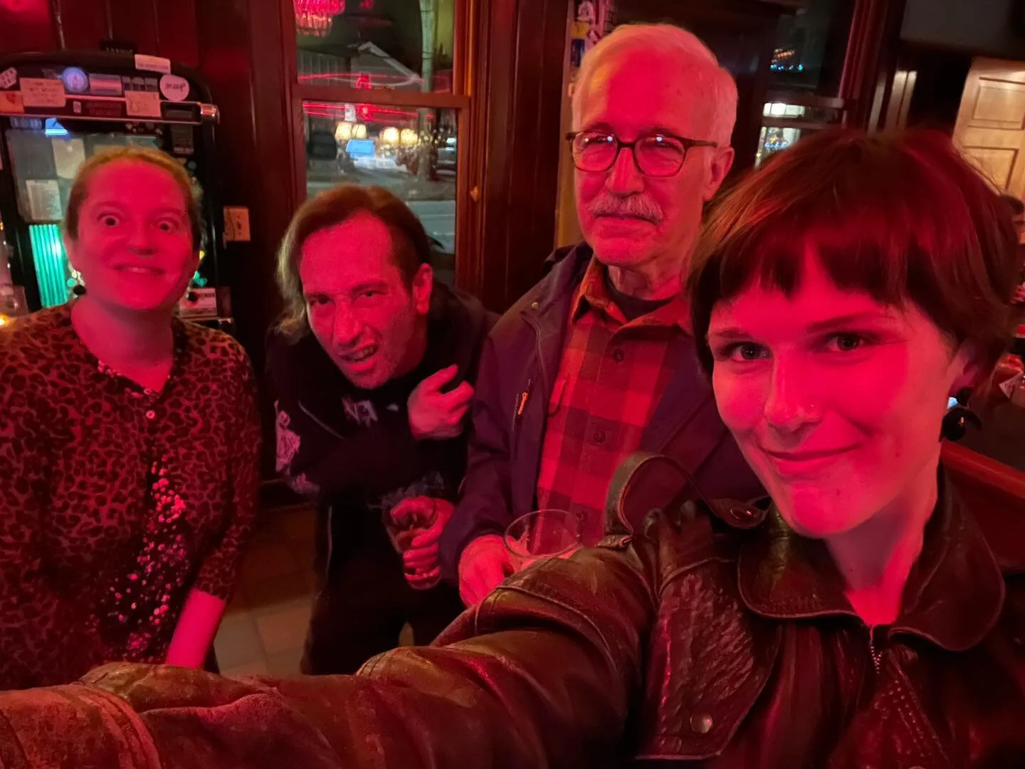 contact — DEVON STACKONIS