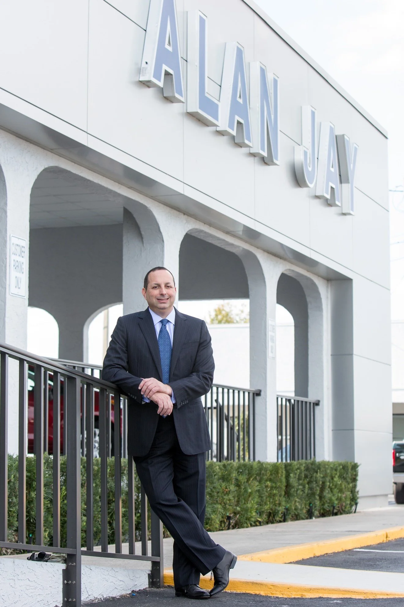 Former U.S. Secretary of Education, auto industry leader speak at ...