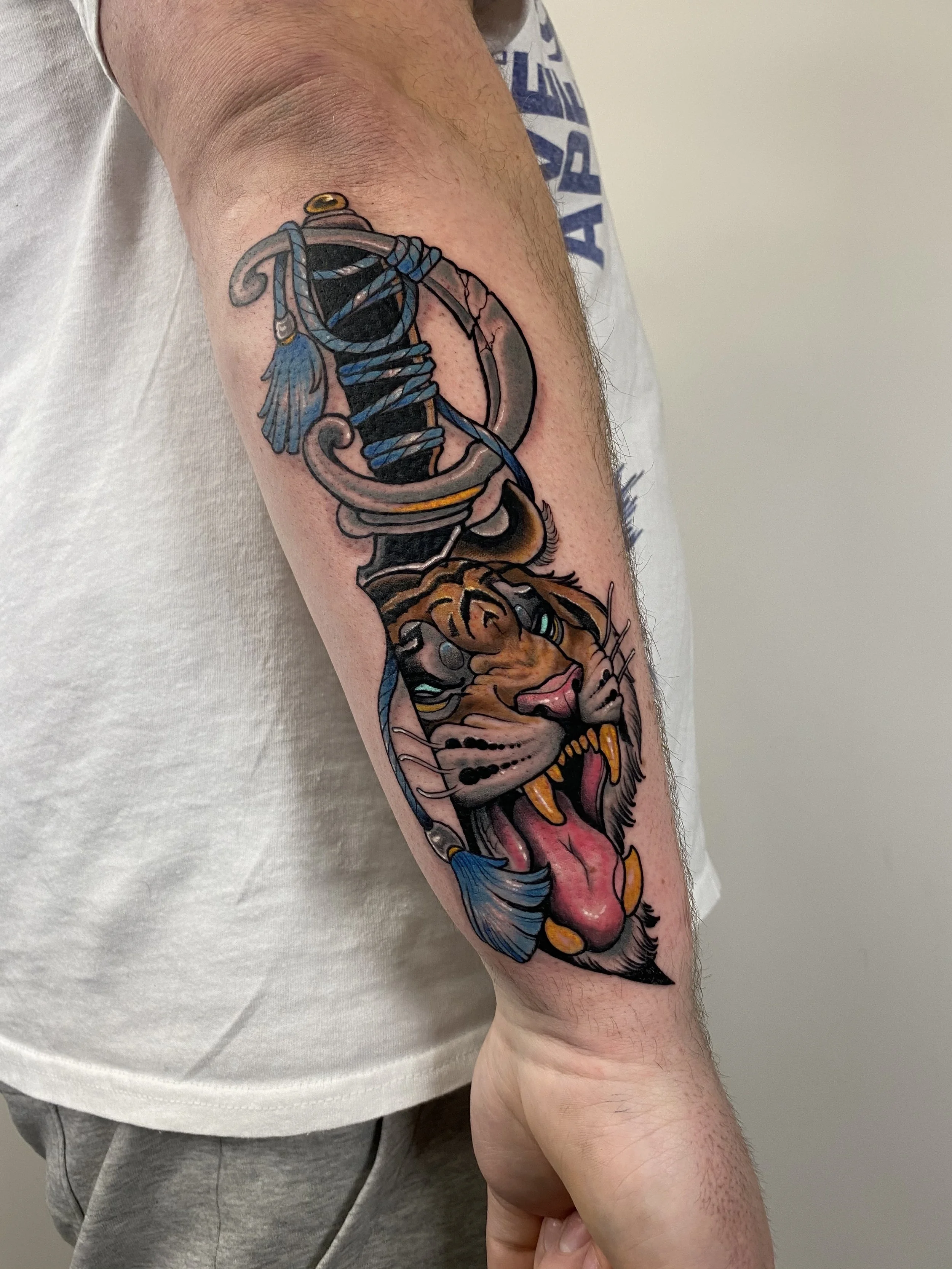 Jethro Wood — SANG BLEU LONDON