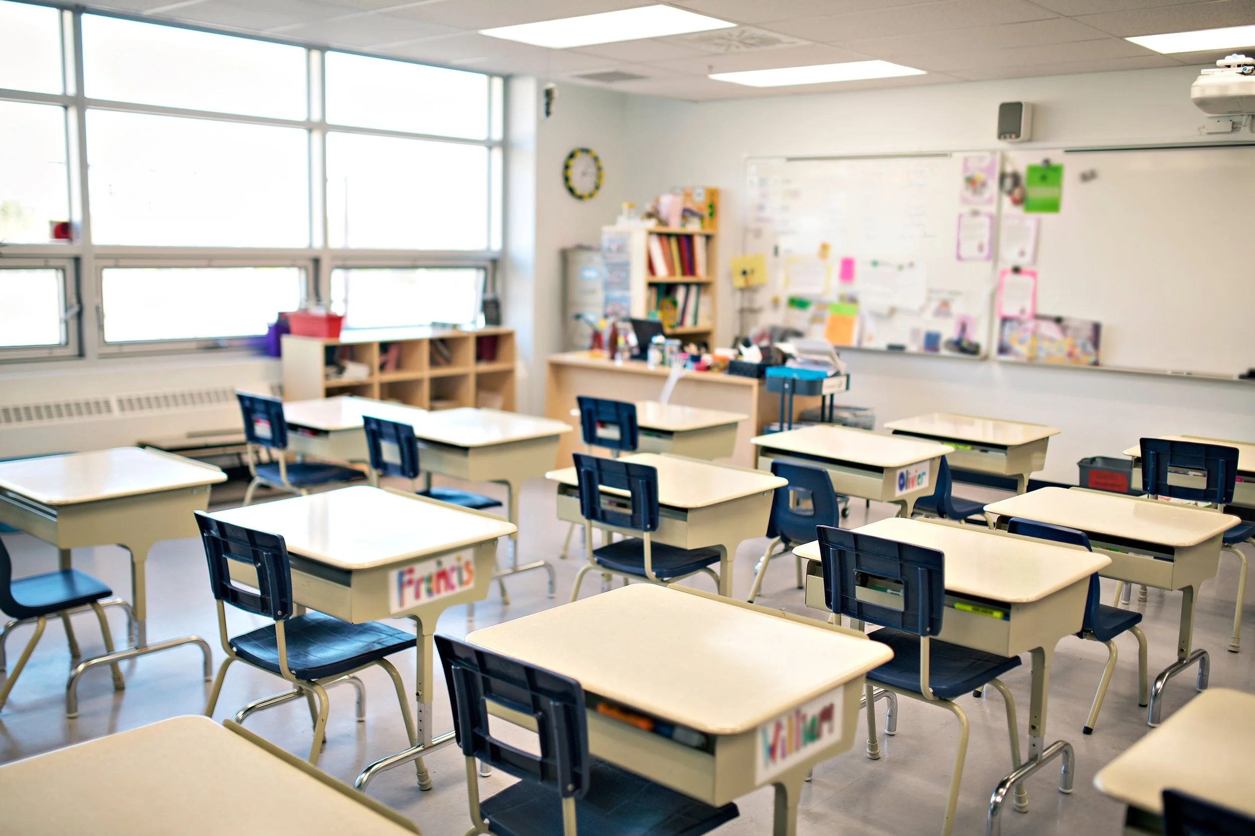 Choosing Desks for Your Classroom — CESA Purchasing
