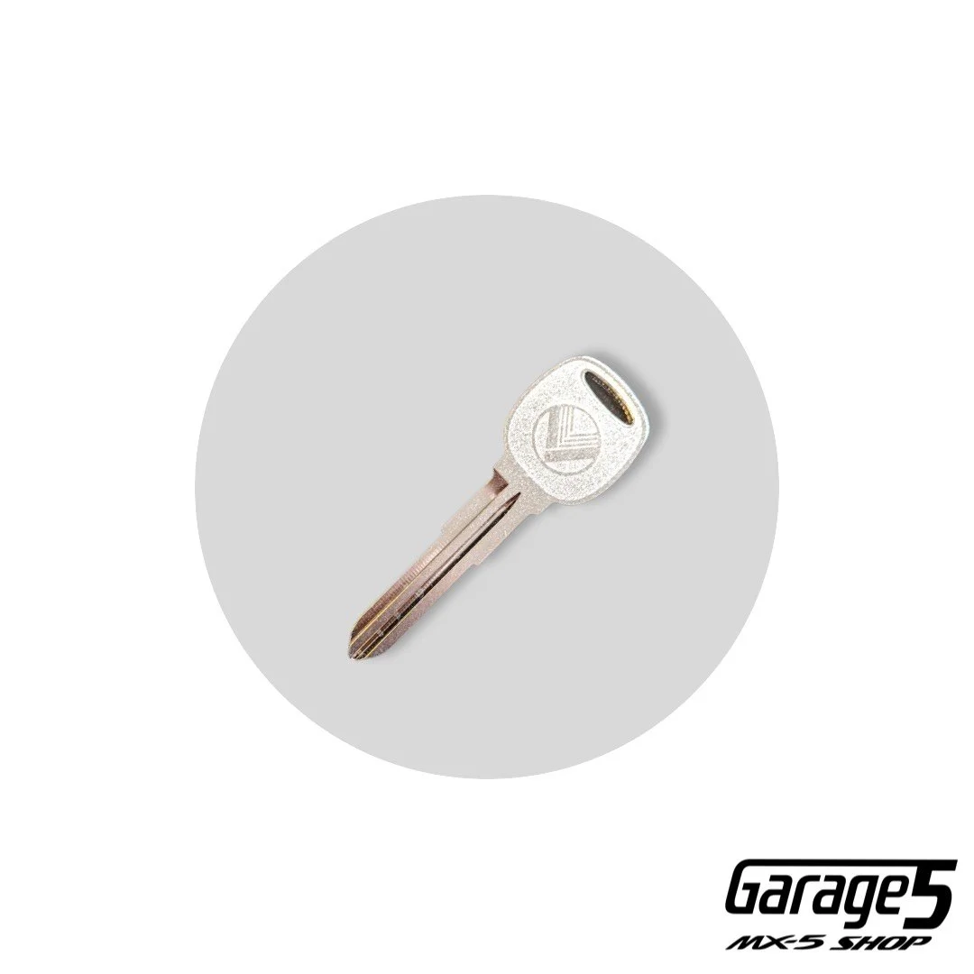 NA6, NB & NA8 Mazda MX5 Ignition & Key Set - NEW — Garage 5