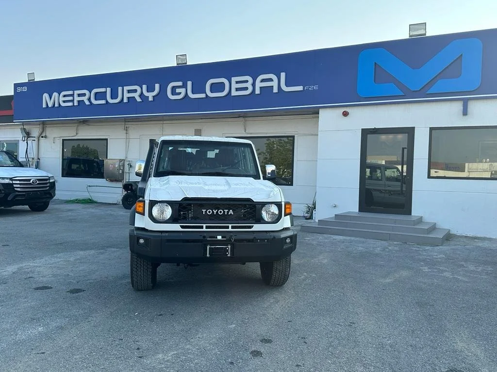 Land Cruiser Hardtop VDJ76 Diesel 4.5L V8 5-door | Mercury Global Dubai