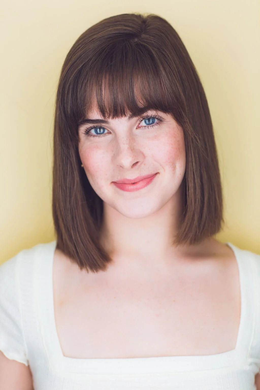 Headshots | Resume — AMY KNIPS