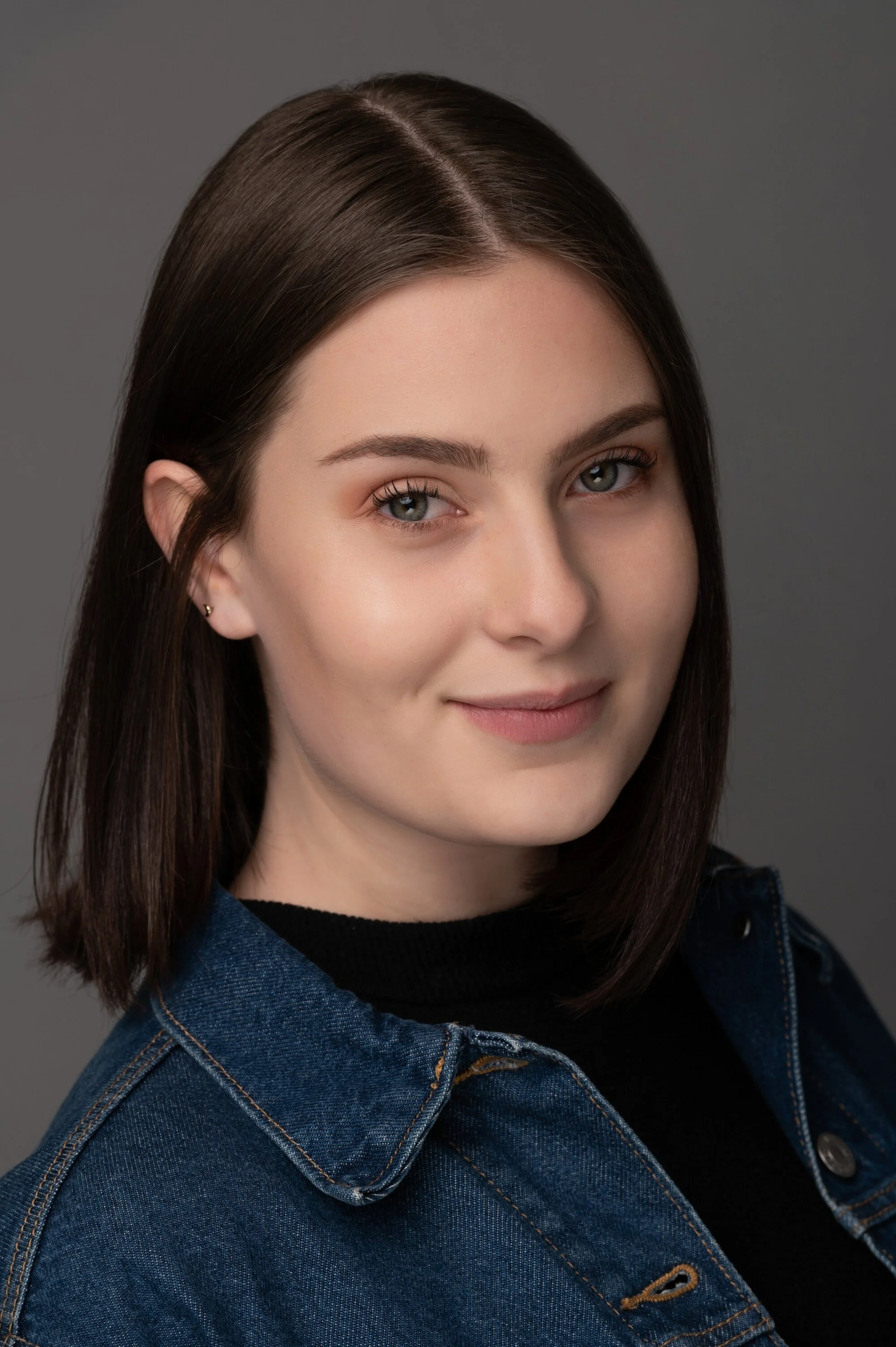 Victoria BC Professional Headshot Portfolio — Erin Clayton