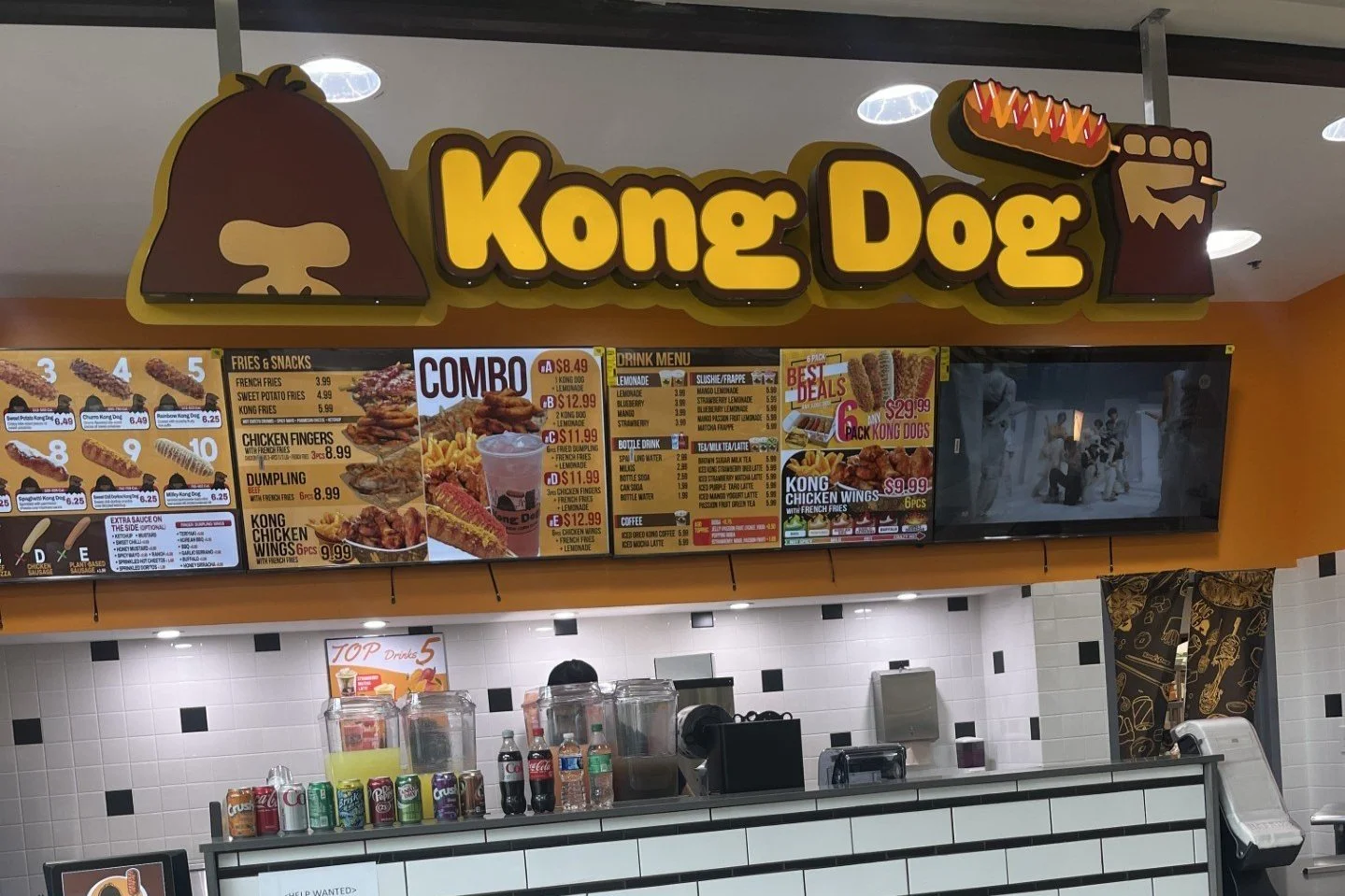 Kong Dog — North Riverside Park Mall