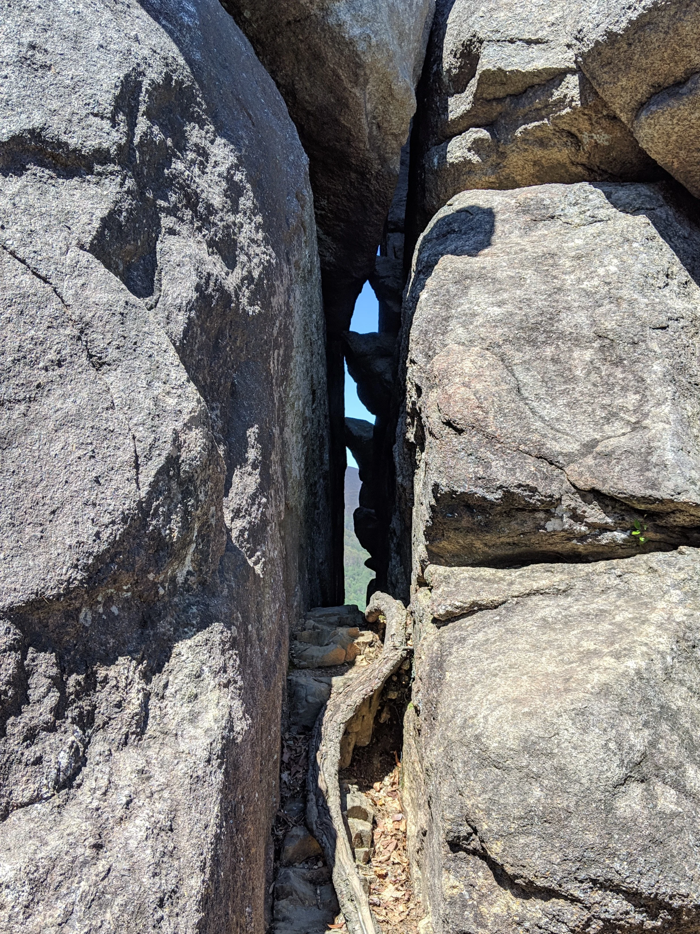 Old Rag Mountain: The Most Badass Hike in Virginia — Maps With No Roads