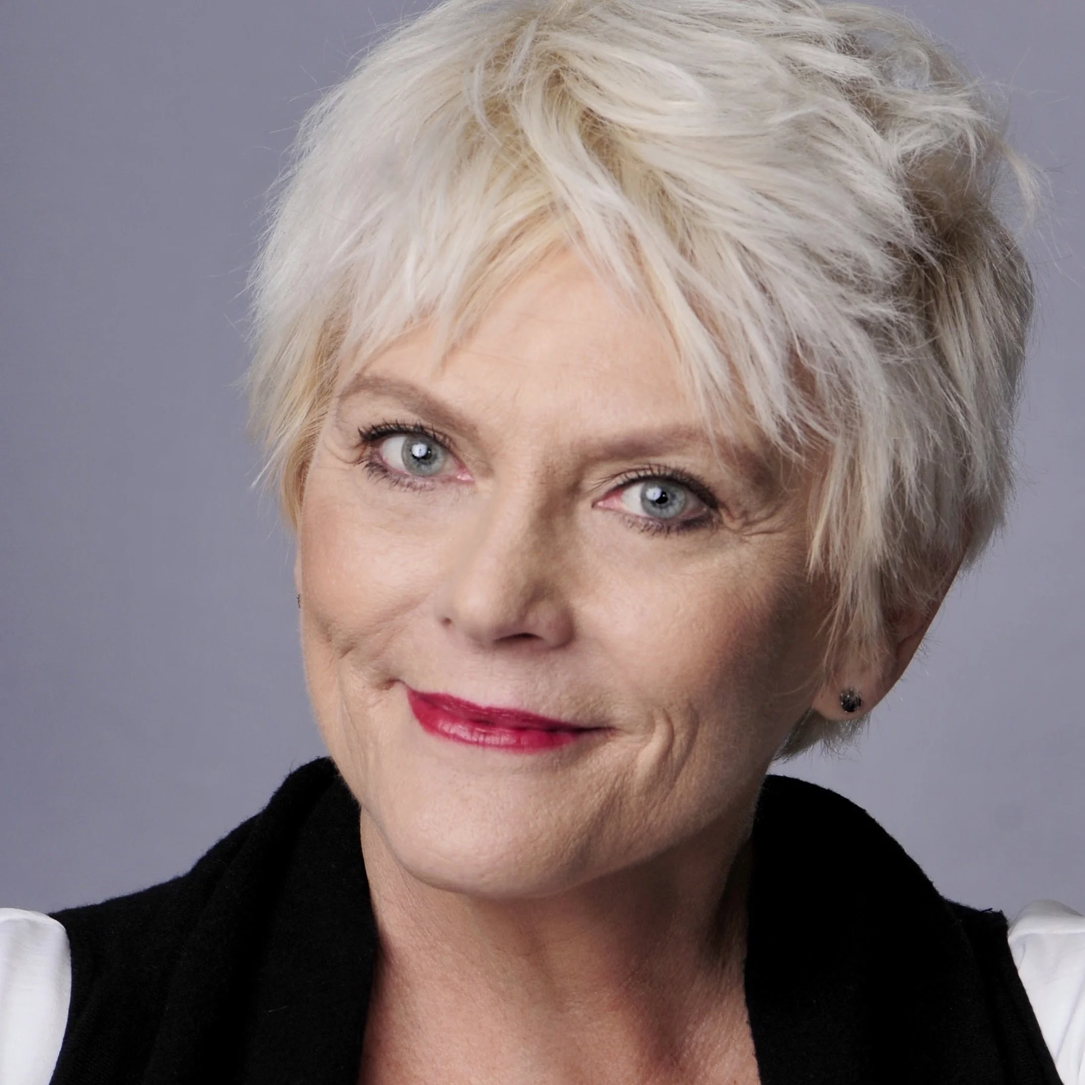 FEMALE — Reel Talent Studio