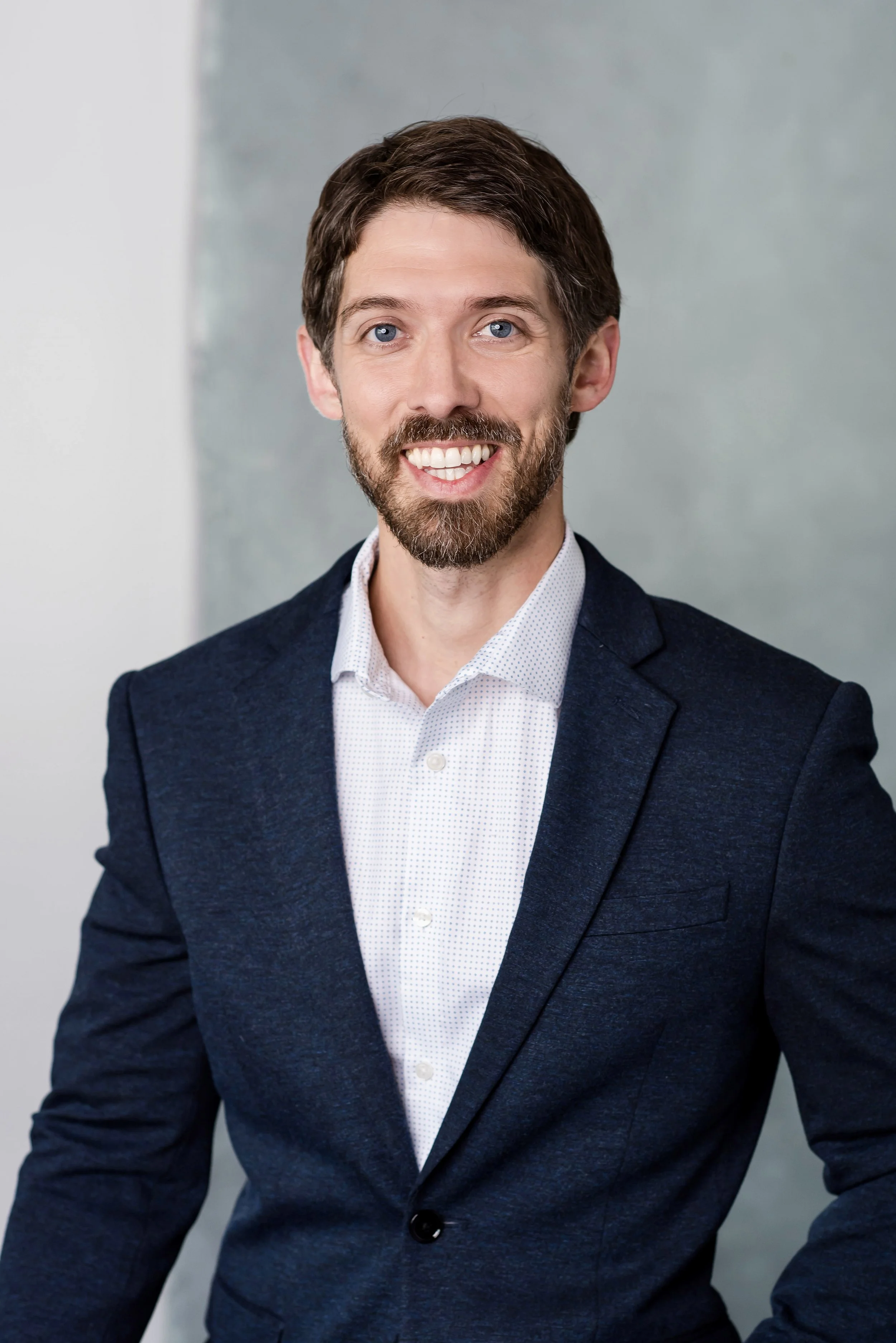 Conrad Bear / SAG eligible — Reel Talent Studio