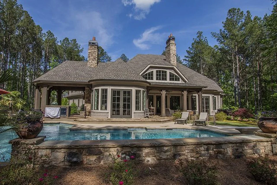 Mckenzie Custom Home Design