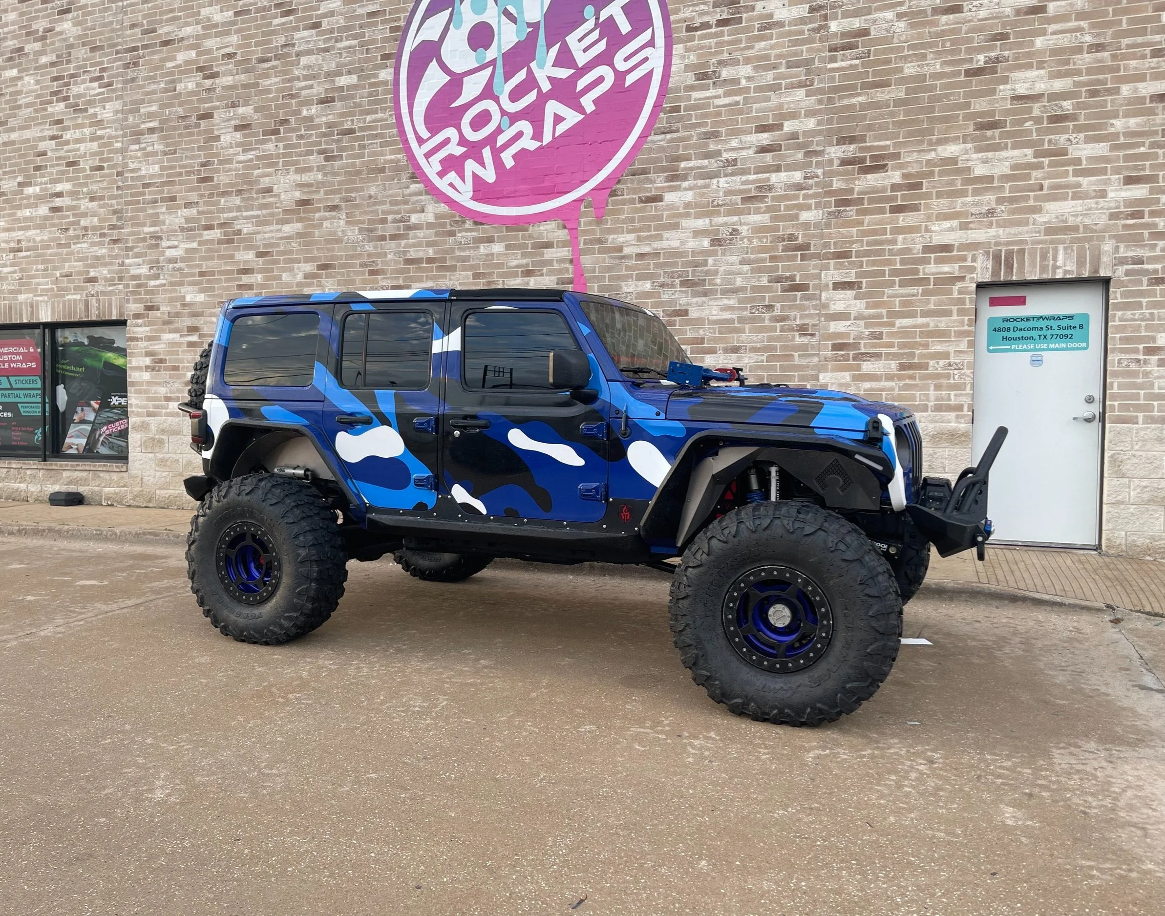 Houston Car Wraps | Rocket Wraps & Signs