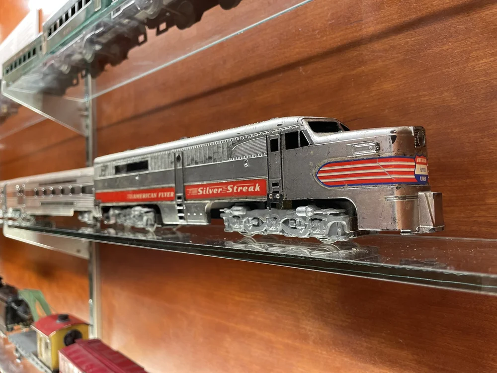 Exhibits and Collections — San Diego Model Railroad Museum