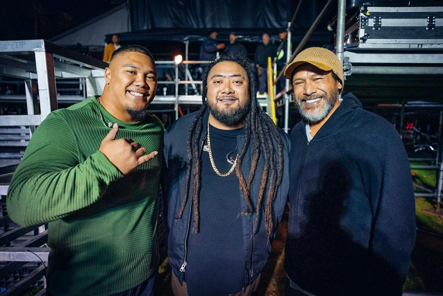 OFFICIAL WEBSITE - JOHNNY SUITE