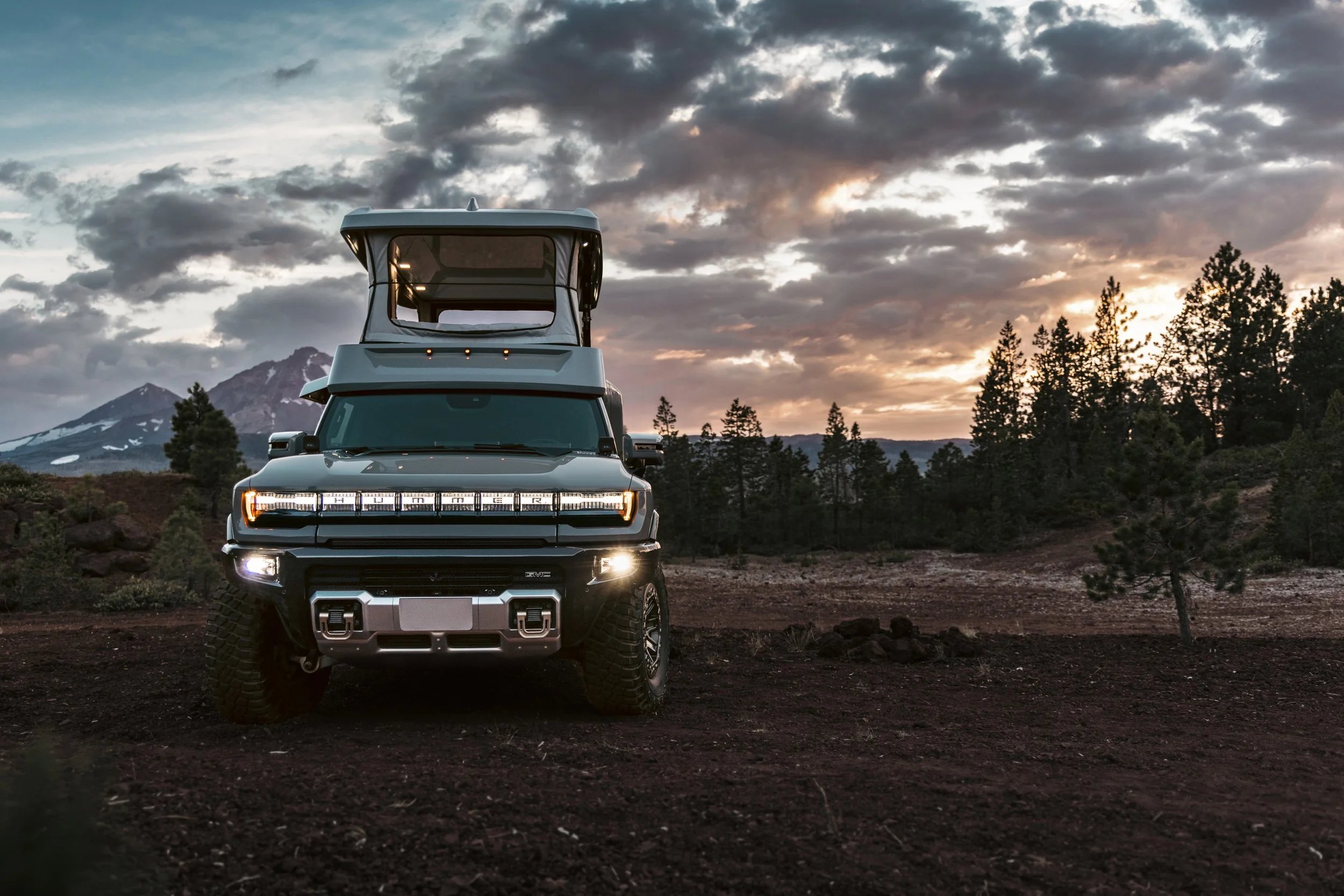 GMC HUMMER EV EarthCruiser Debuts at Overland Expo Mountain West ...