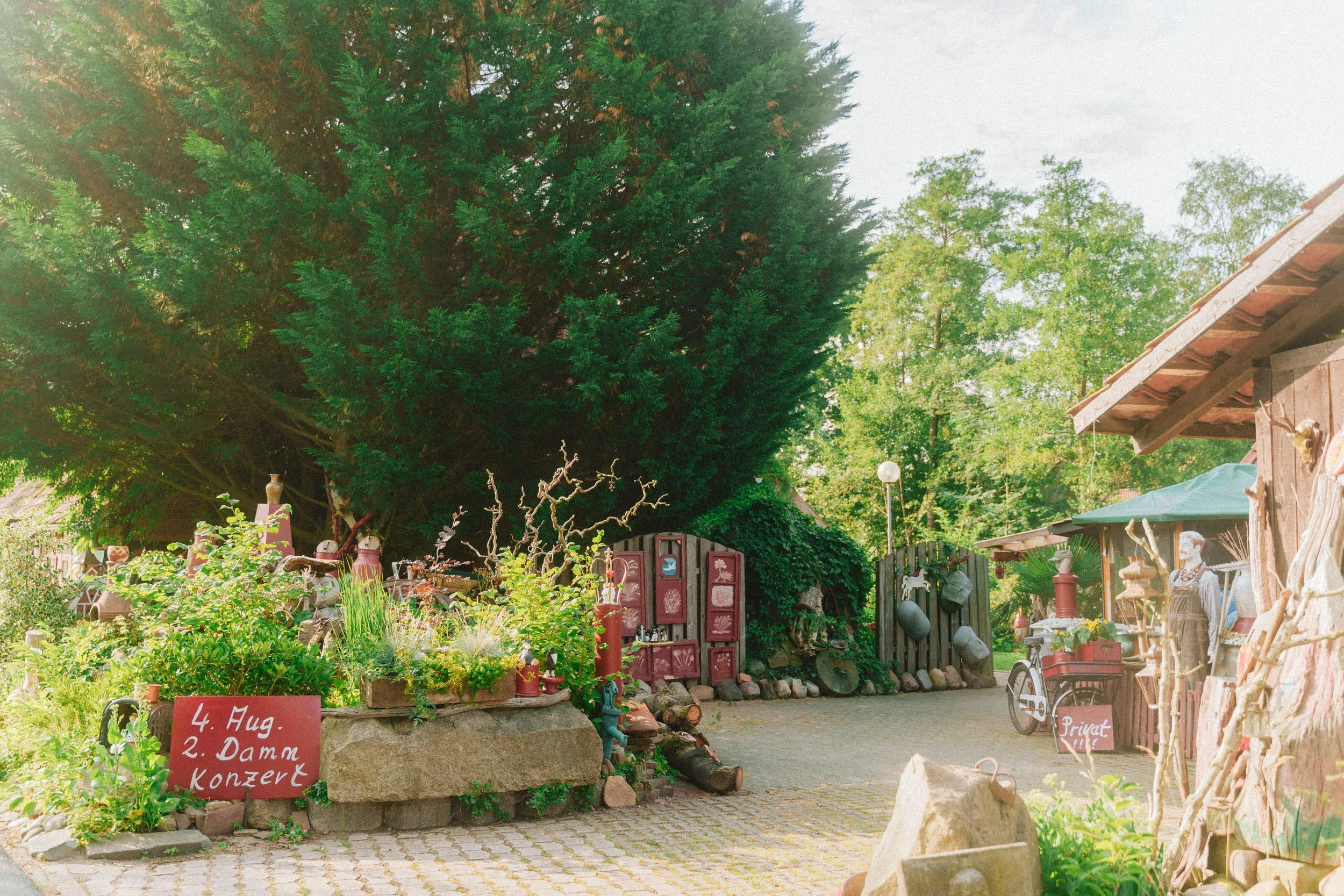 5:30 Summer Morning Routine — HER 86m2 - by Thuy Dao