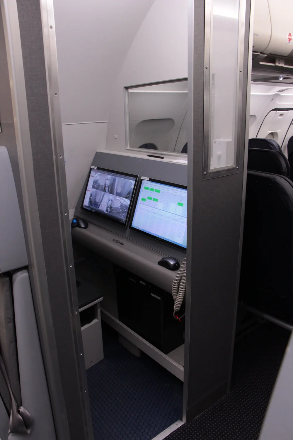 Cabin Emergency Evacuation Trainer (CEET) — Newton Design
