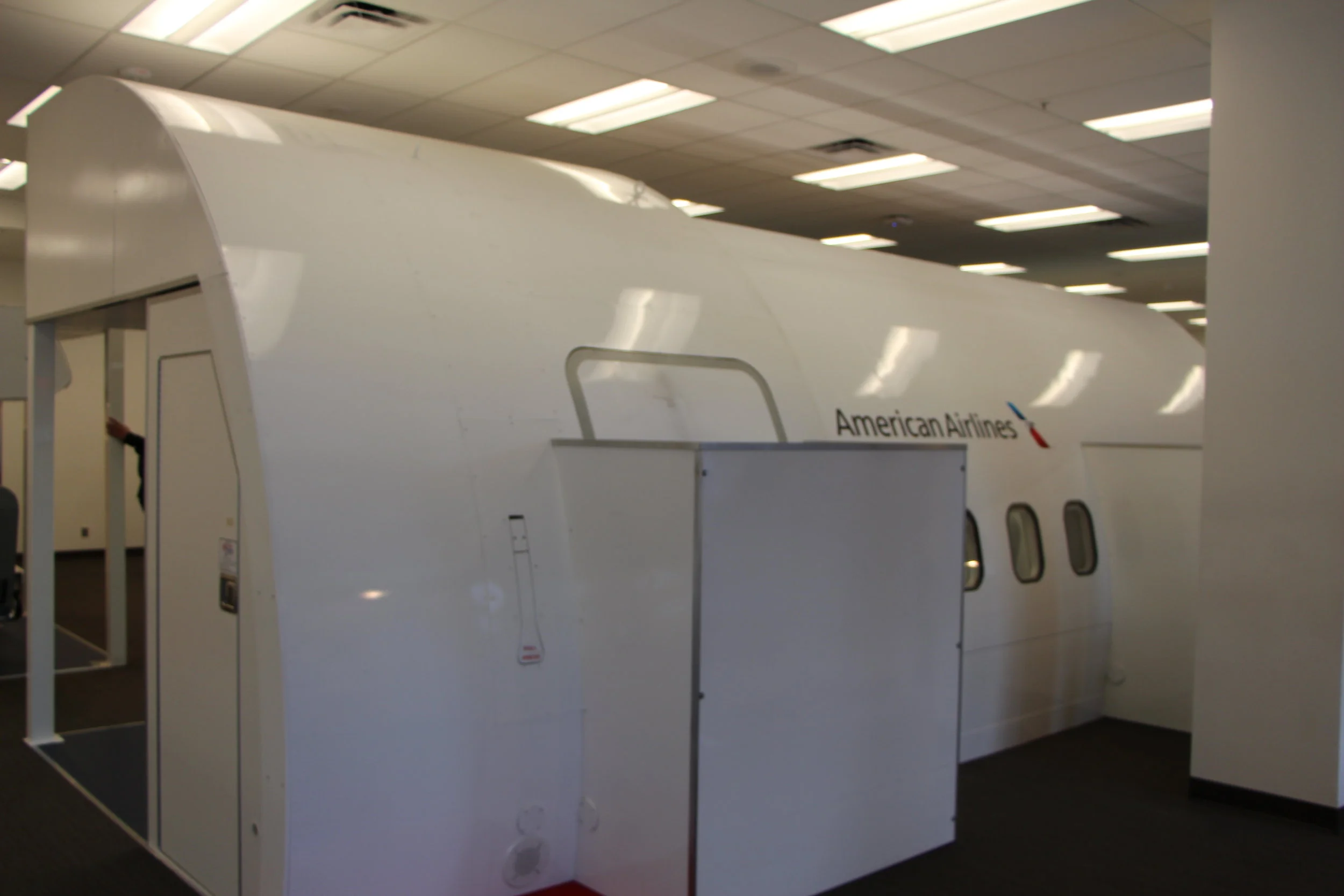 Aircraft Door Trainers, Overwing Exit Trainers, Mid-Cabin Exit Trainers ...